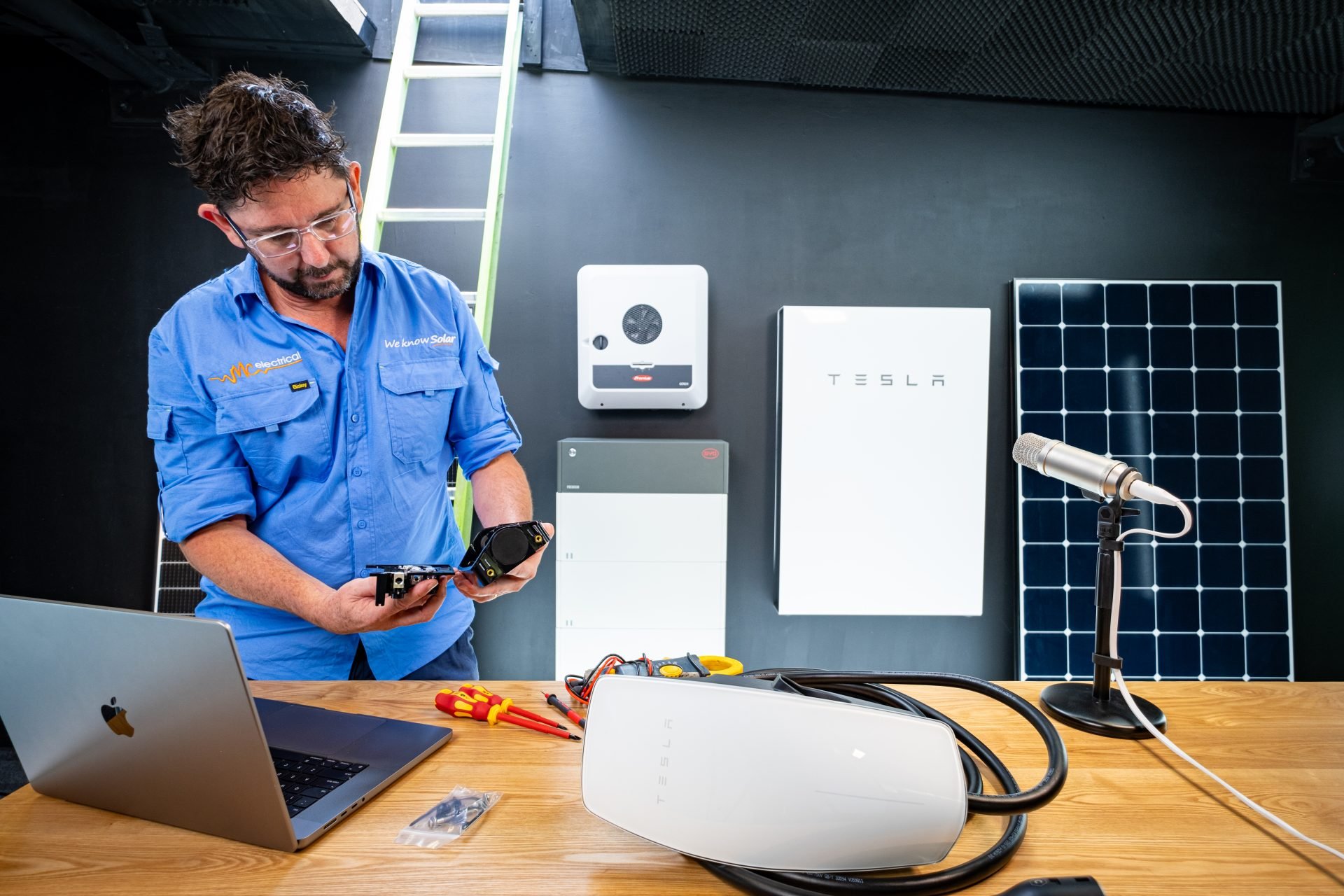 Redcliffe Solar Panel System Installers - MC Electrical | We Know Solar